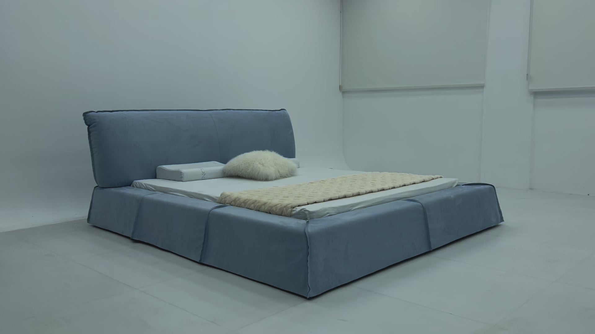 Paris Bed – OC furniture & Densign